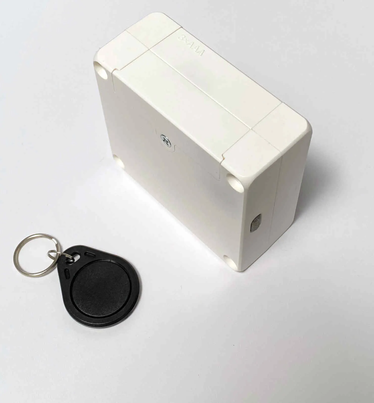 Using IKEA Rothult with NFC tags | NFC-Tag-Shop.de